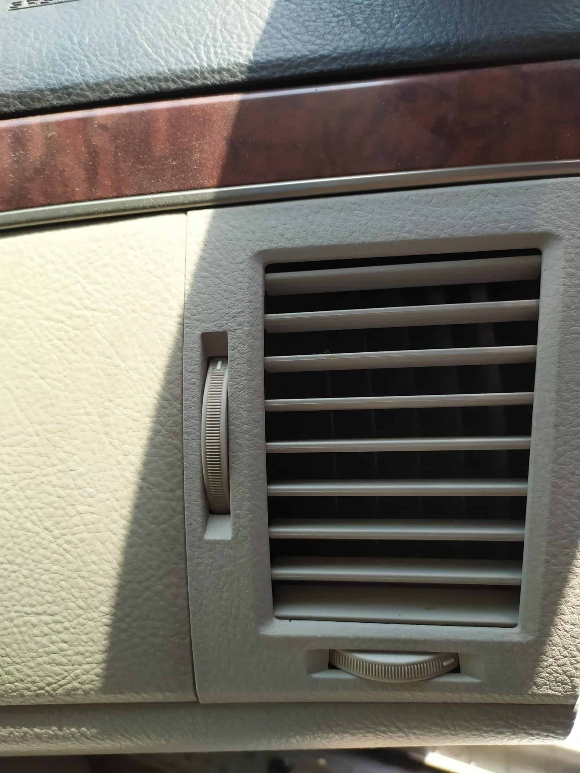 Toyota Avalon 2005-2012 Right and Left Dashboard Air Vents Tan 55680-0 ...